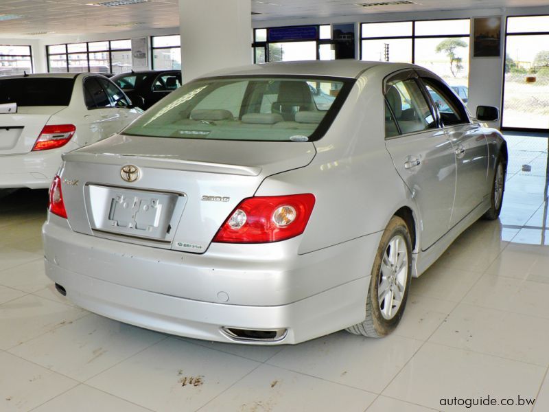 2004 Toyota Mark X for sale | 41 211 Km | Automatic transmission ...