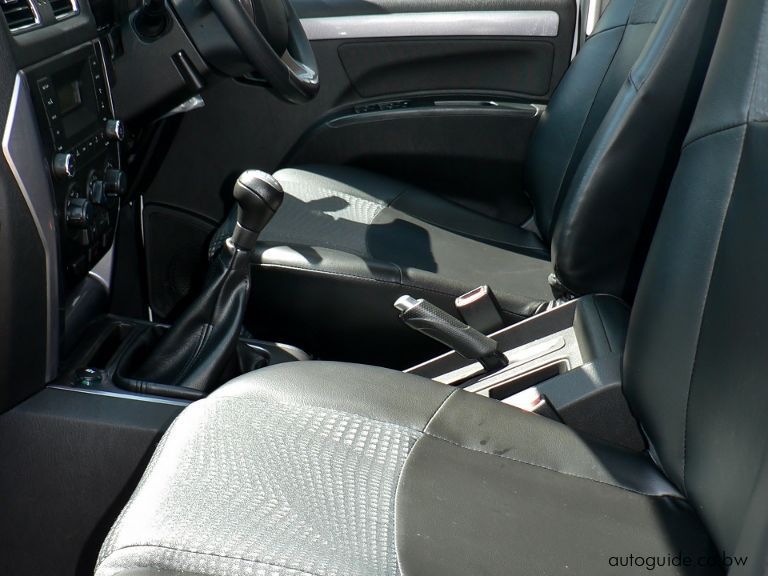 2020 Mahindra S6 Karoo Pik Up MHawk D140 for sale | 4 300 Km | Manual ...