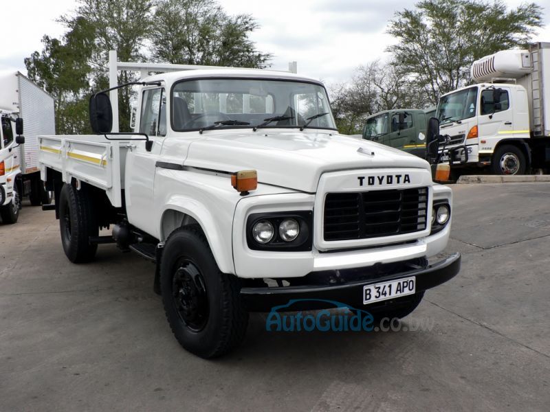 2000 Toyota DA for sale | 105 297 Km - Motor Centre Toyota