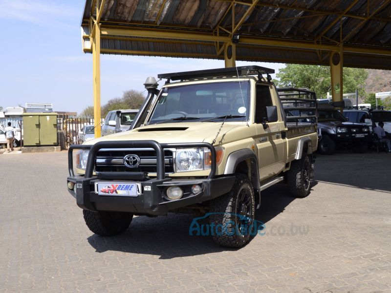 2015 Toyota Land Cruiser LX V8 for sale | 262 000 Km | Manual ...