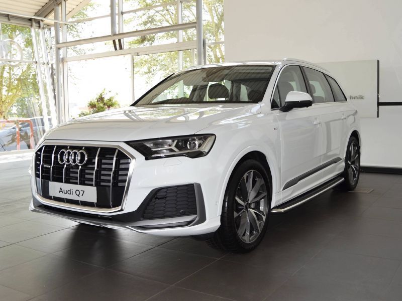 2022 Audi Q7 45TDi Quattro for sale | Brand New | Automatic transmission - Audi Centre Gaborone