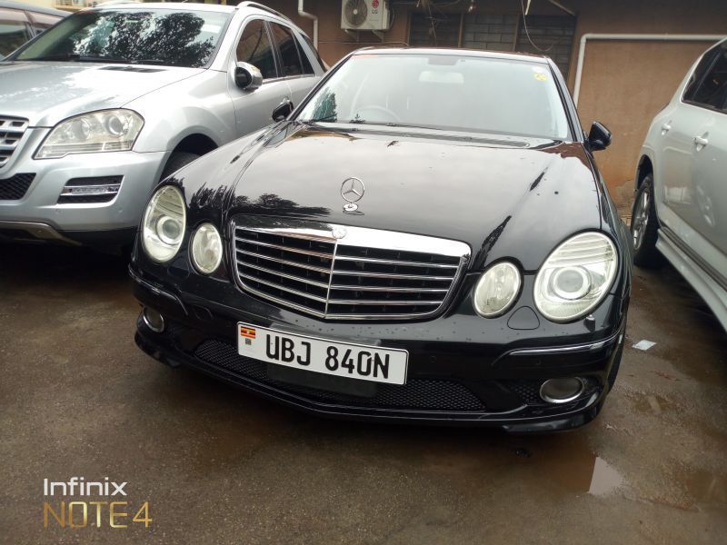 2008 Mercedes-Benz E300 for sale | 76 000 Km | Automatic transmission ...
