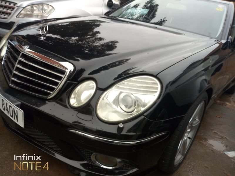 2008 Mercedes-Benz E300 for sale | 76 000 Km | Automatic transmission ...