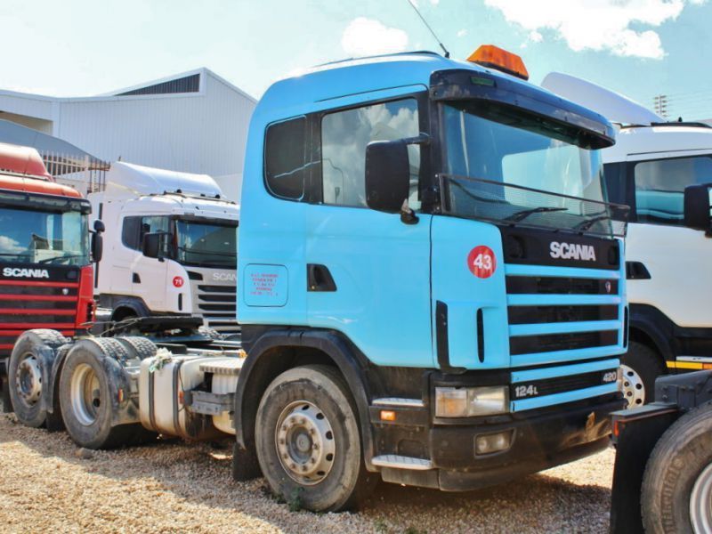 2002 Scania R 124 420 for sale | 962 425 Km - Scania Trucks