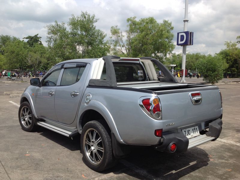 2007 Mitsubishi Strada for sale | 88 000 Km | Manual transmission ...