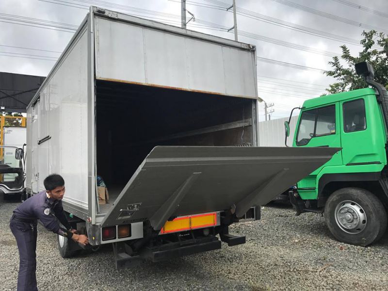 2015 Isuzu 21ft Forward Closed Van with Lifter for sale | Brand New ...