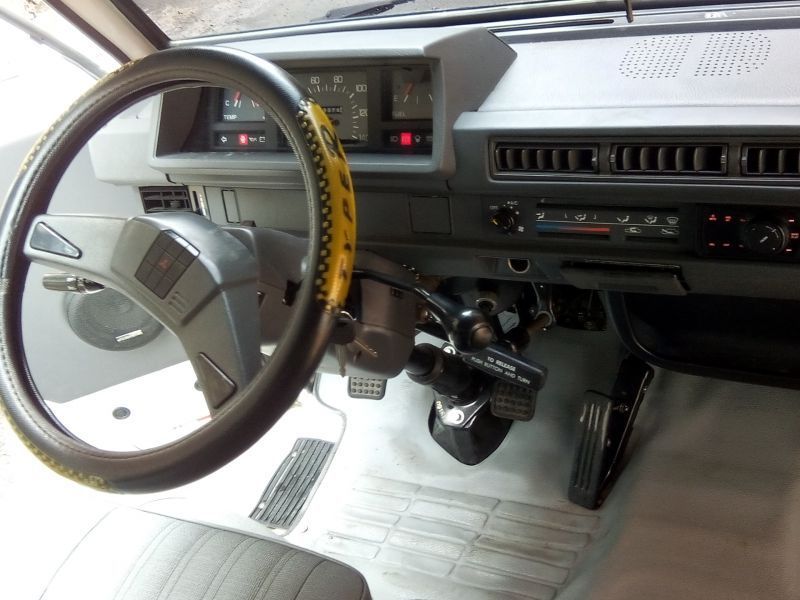 2016 Mitsubishi Mitsubishi L300 FB 2.5 manual diesel 2016 for sale | 13 ...