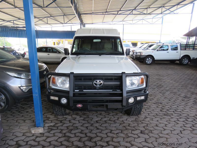 2017 Toyota LANDCRUISER 4,2 DIESEL TOURIST BUS for sale | 96 000 Km ...