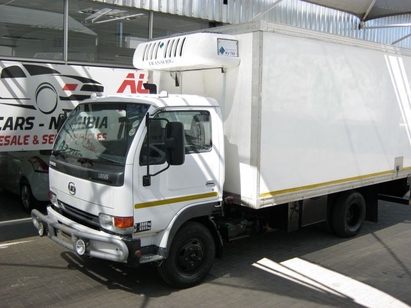 2014 UD UD 35 for sale | 496 000 Km - Autoworld Trade Centre