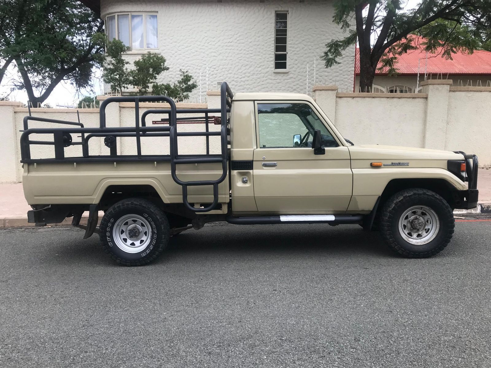 2007 Toyota Land Cruiser 4.2 Diesel scab 4x4 for sale | 715 000 Km ...