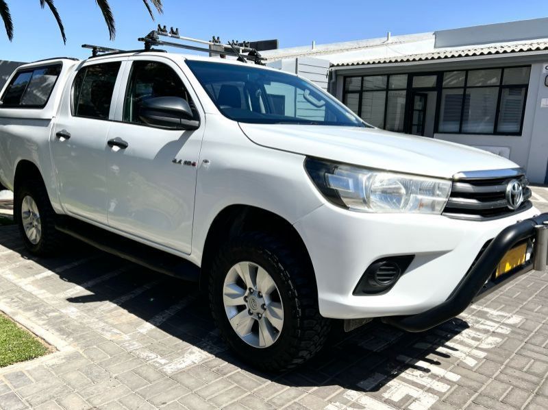 Used Toyota for sale in Swakopmund - Crossroads 4x4 Hire Namibia