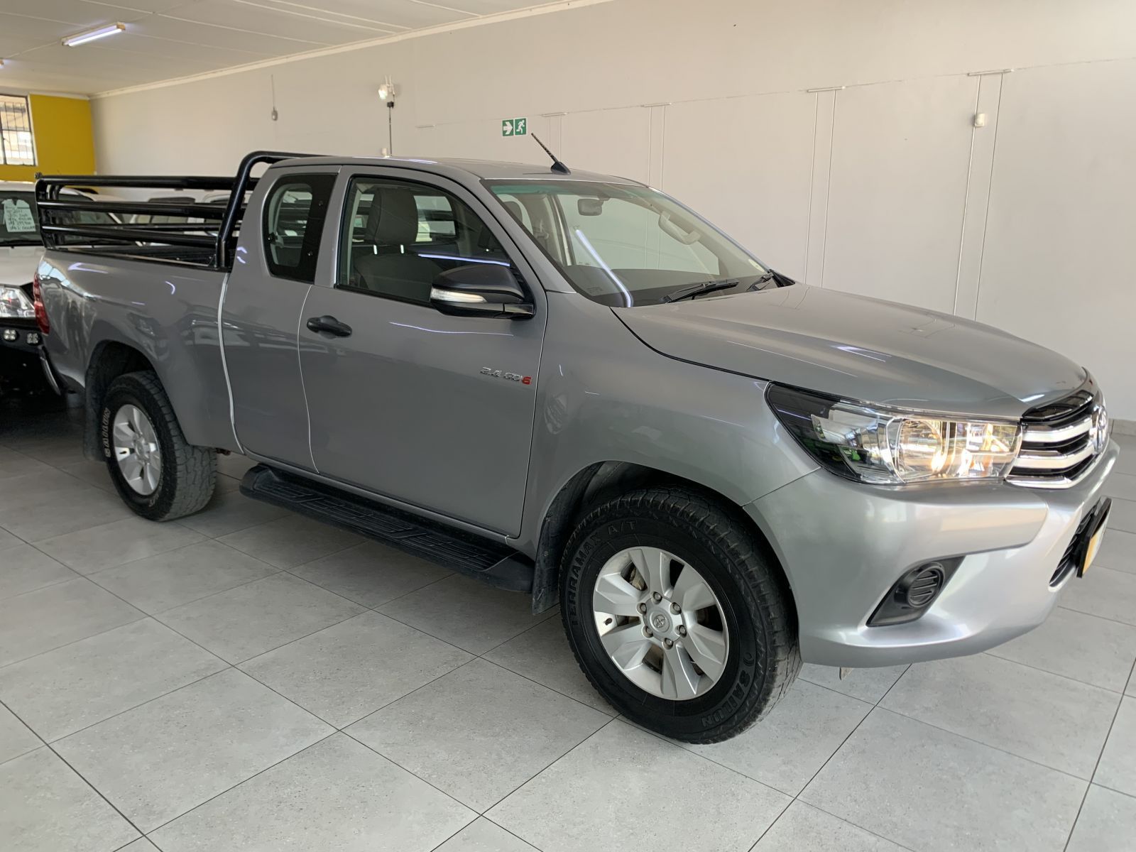 2017 Toyota HILUX SRX EX/CAB 2X4 M/T for sale | 109 000 Km | Manual ...