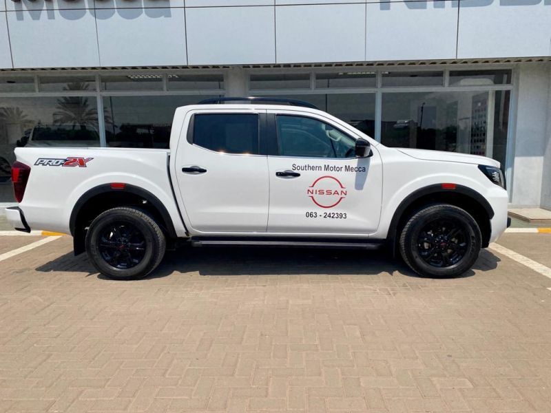 2022 Nissan Navara Pro 2X for sale | 6 000 Km | Manual transmission ...