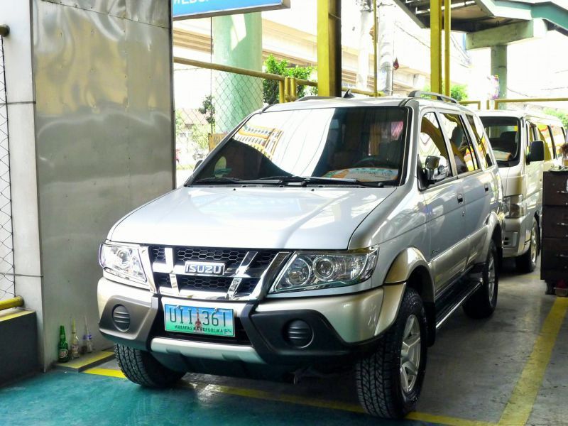 2012 Isuzu Crosswind for sale | 1 Km | Manual transmission - Alex Gomez