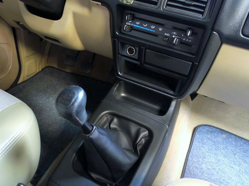 2012 Isuzu Crosswind for sale | 1 Km | Manual transmission - Alex Gomez