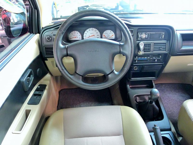 2012 Isuzu Crosswind for sale | 1 Km | Manual transmission - Alex Gomez