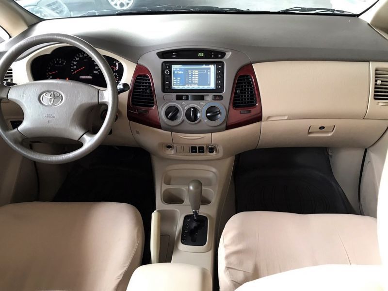 2005 Toyota Innova for sale | 80 000 Km | Automatic transmission ...