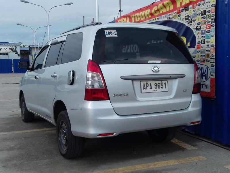 2015 Toyota Innova J for sale | 59 978 Km | Manual transmission ...