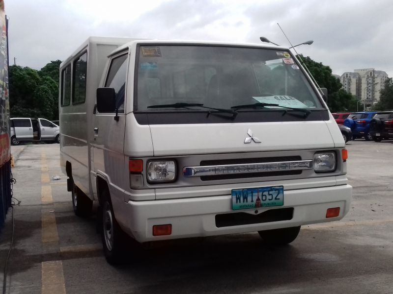 2013 Mitsubishi L300 for sale | 60 925 Km | Manual transmission ...