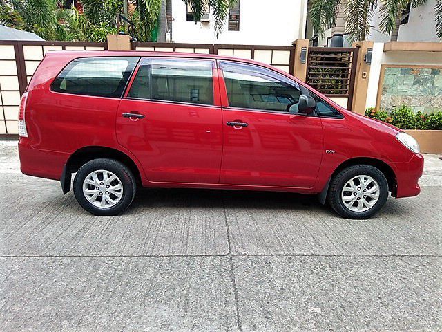 2009 Toyota Innova for sale | 65 000 Km | Manual transmission - Autorama