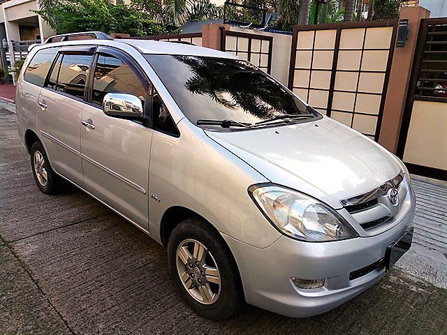 2007 Toyota Innova for sale | 90 000 Km | Automatic transmission - Autorama