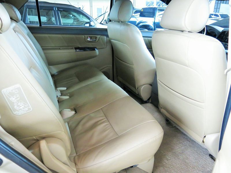 2013 Toyota Fortuner for sale | 1 Km | Automatic transmission - Chevy ...