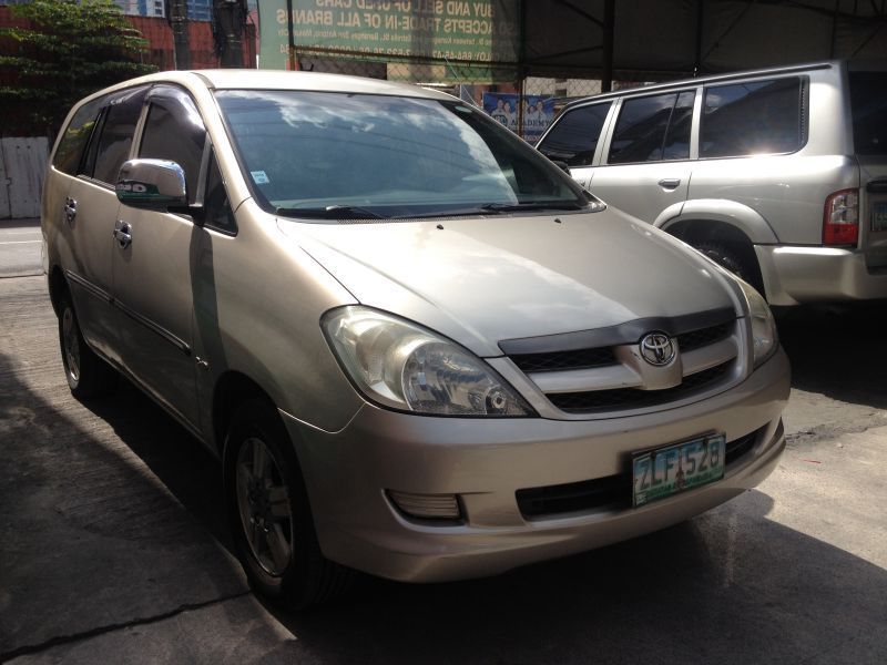 2007 Toyota Innova for sale | 100 000 Km | Automatic transmission ...