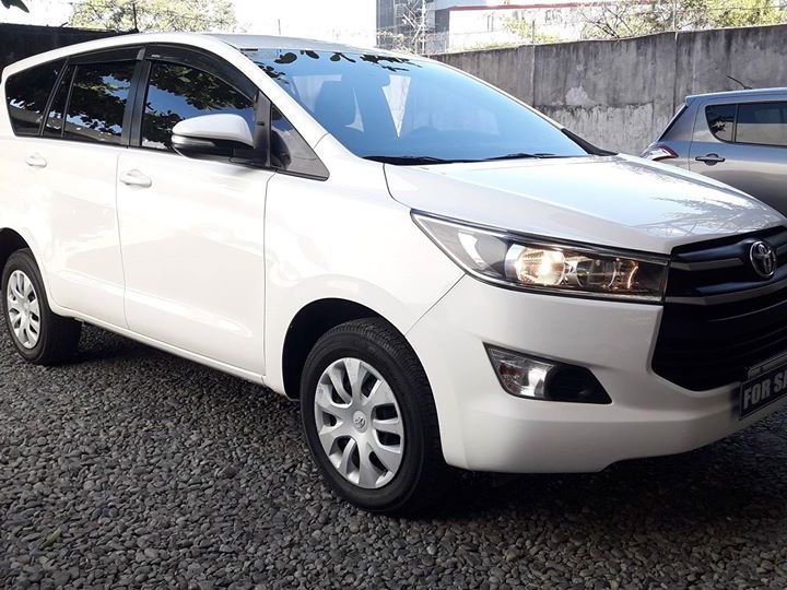 2017 Toyota Innova for sale | 77 000 Km | Manual transmission - Gozun Cars